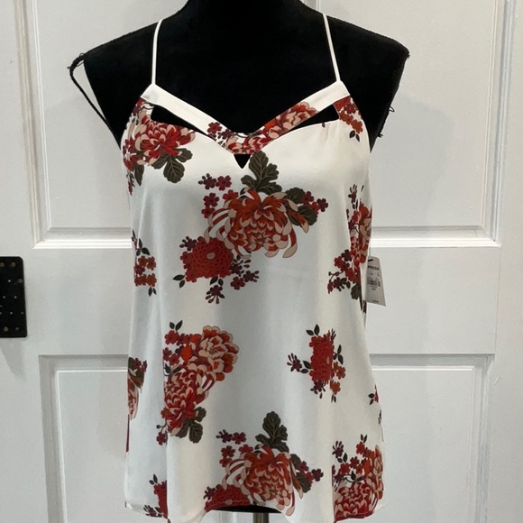 Express | Tops | Nwt Express Size Small Fully Lined Floral Tank Keyhole ...